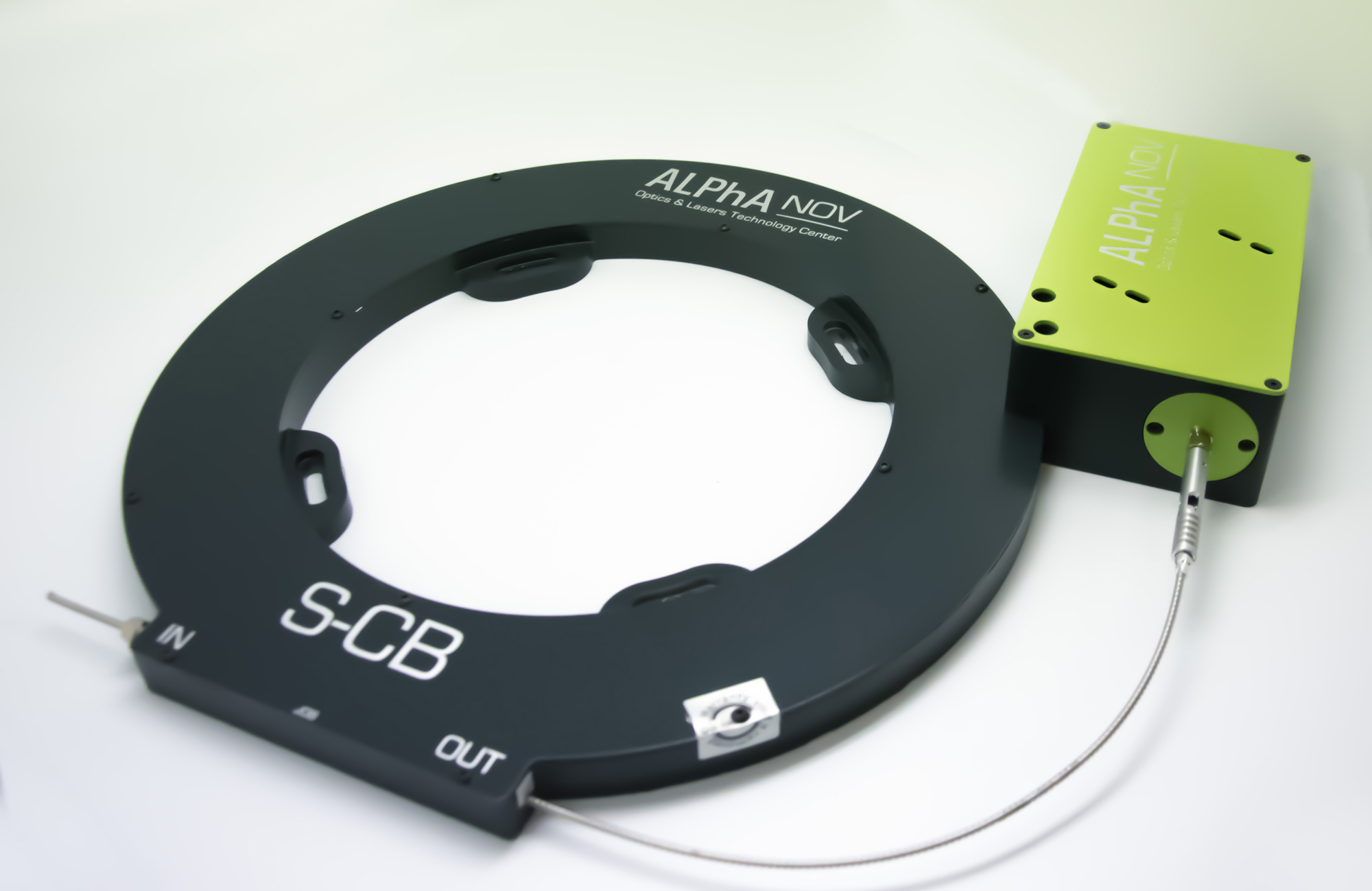 S-CB: high-power special fiber laser amplifier | Alphanov